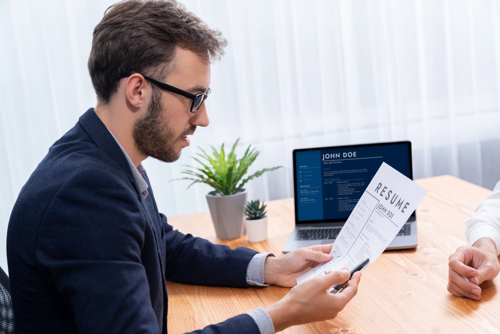 Office Manager Job Description | Start Business Guides